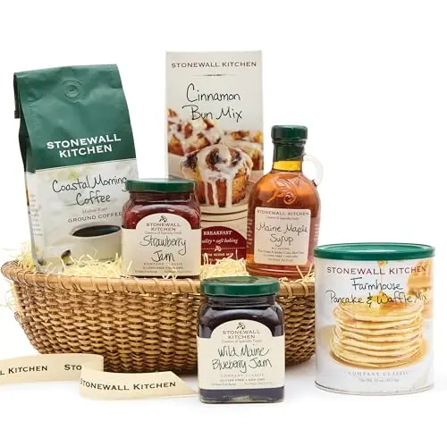 Best Holiday Gift Baskets For Families - 2026 Reviews - Bar Harbor Gift ...